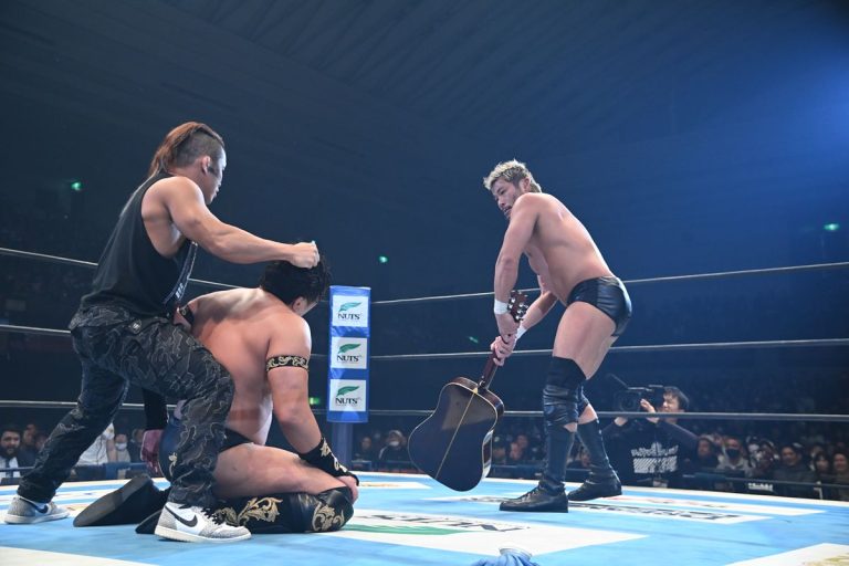 【新日本】SANADAがタイチ撃破も上村優也が電撃復帰「SANADA、お前を踏み台にして俺はもっと上にいく」 | プロレスTODAY