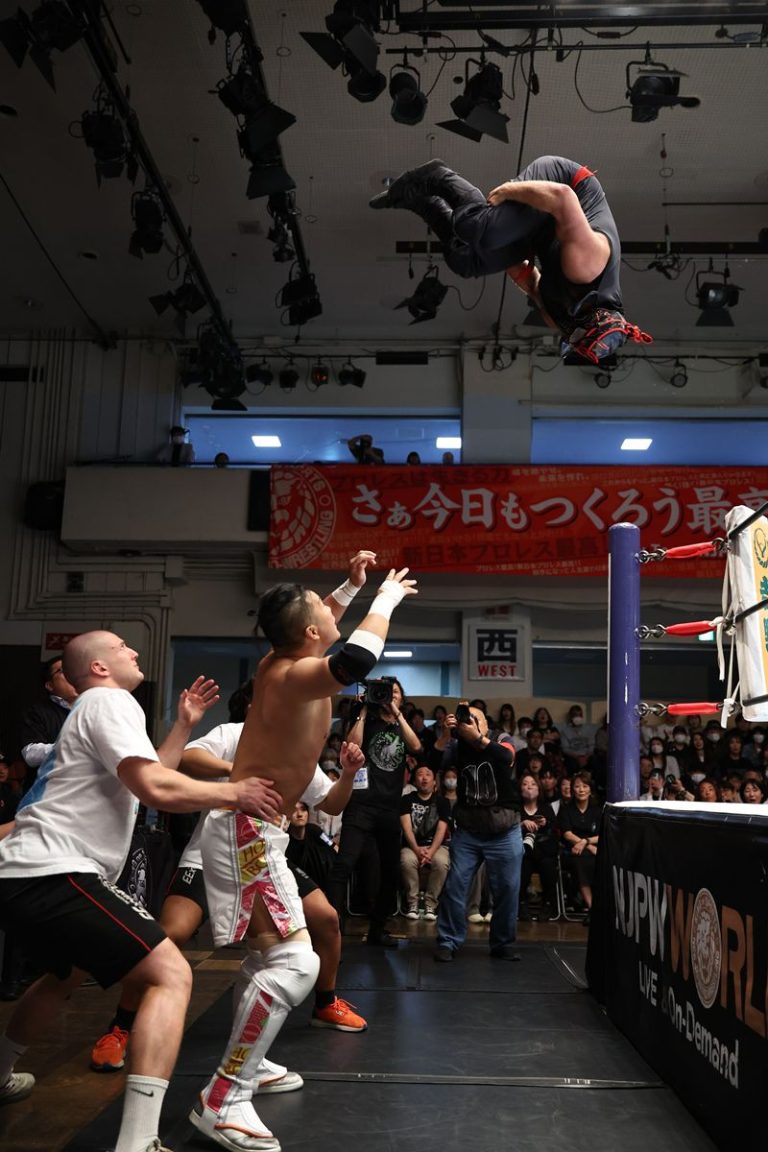 【新日本】KUSHIDAが執念の『BOSJ』初白星 進化したニンジャ・マックとの再戦制す！次戦の藤田晃生に対し「タップを奪うのみ、覚悟しとけよ」 | プロレスTODAYプロレスTODAY