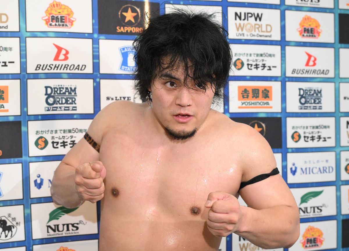 【新日本】『BOSJ』MAOがウェインとの“青春の結実”に勝利「プロレスラーは何歳になっても青春ができていい職業ですね、本当に」 | プロレスTODAY