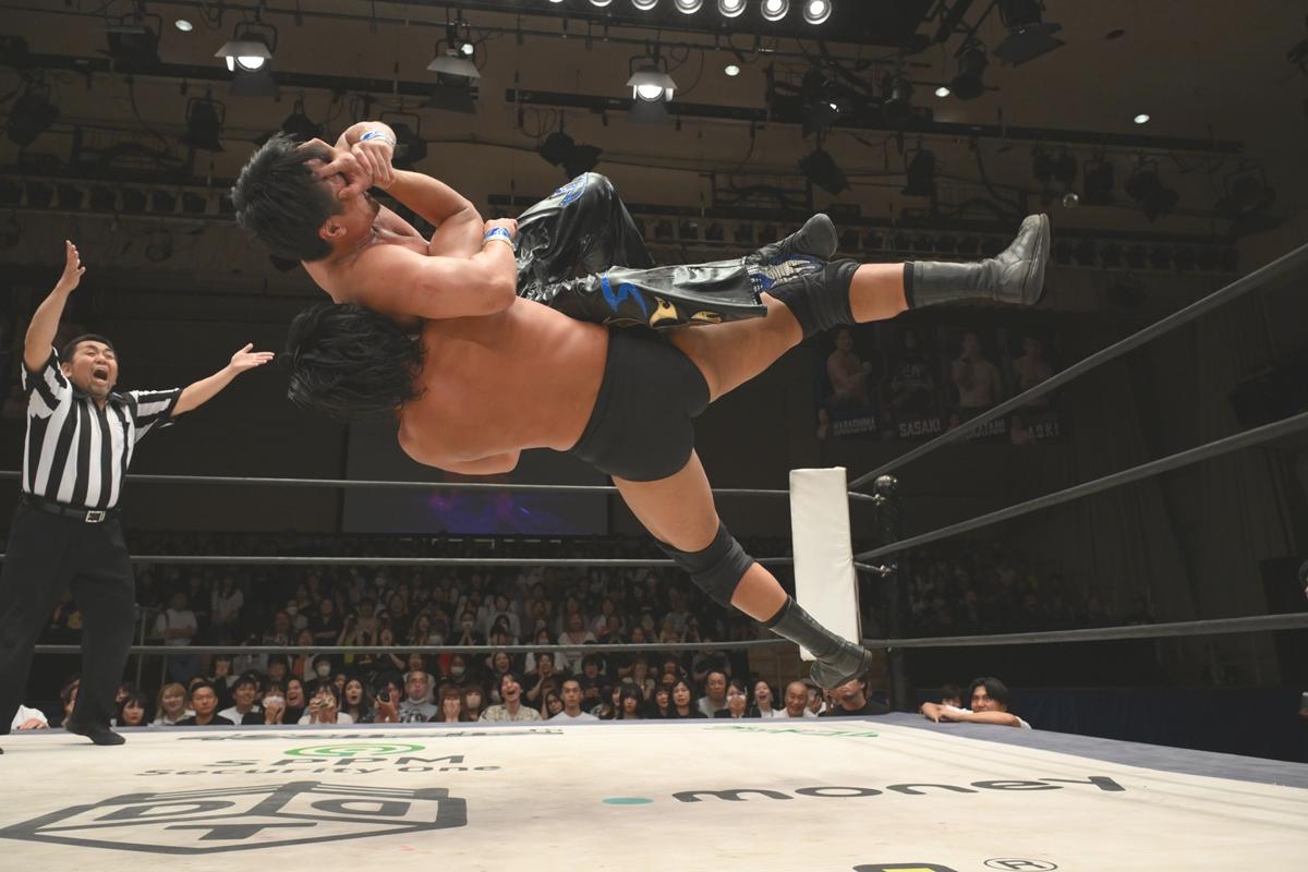 【DDT】KO-D無差別級王者・樋口和貞がHARASHIMAに“リベンジ”果たし初V！8・30ひがしんで秋山準が、8・31後楽園で7・16新宿でのバトルロイヤル勝者が挑戦 | プロレスTODAY